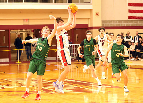 Lincoln surges into Final Four, pummels Bishop Hendricken in Elite ...