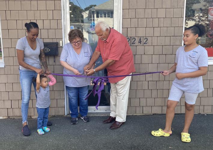 New bakery opens in Centredale | News | valleybreeze.com