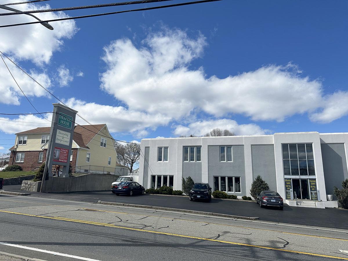Drapery House announces upcoming move to Lincoln | News | valleybreeze.com