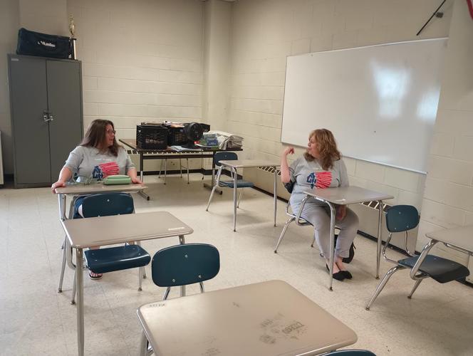 Forty years later, CFHS Class of 1984 members relive memories on campus ...