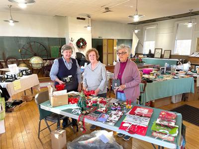 NSHA brings back holiday shop this weekend | News | valleybreeze.com