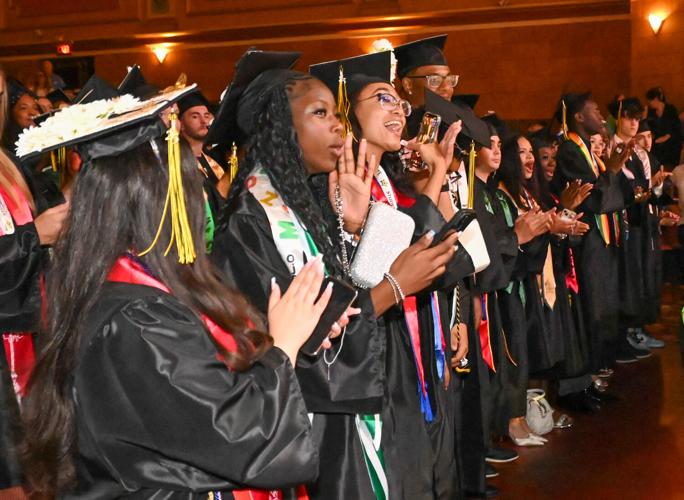 Davies grads told that the world is waiting for their brilliance | News ...