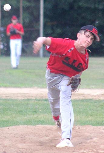 Crowded at the top | Sports | valleybreeze.com