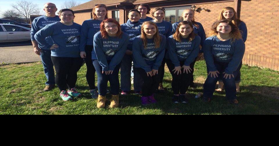 Valpo students take on house-building in Kentucky | Features ...