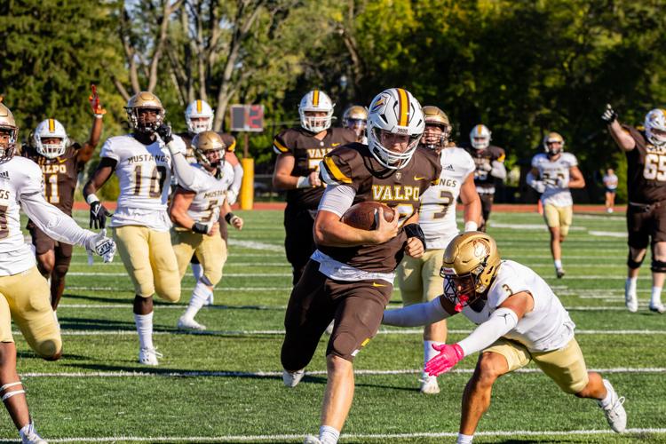 Valpo football rings the bell after 16-15 victory over SMSU | Sports ...