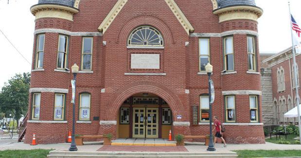 Another hit comes to Valpo | Art | valpotorch.com