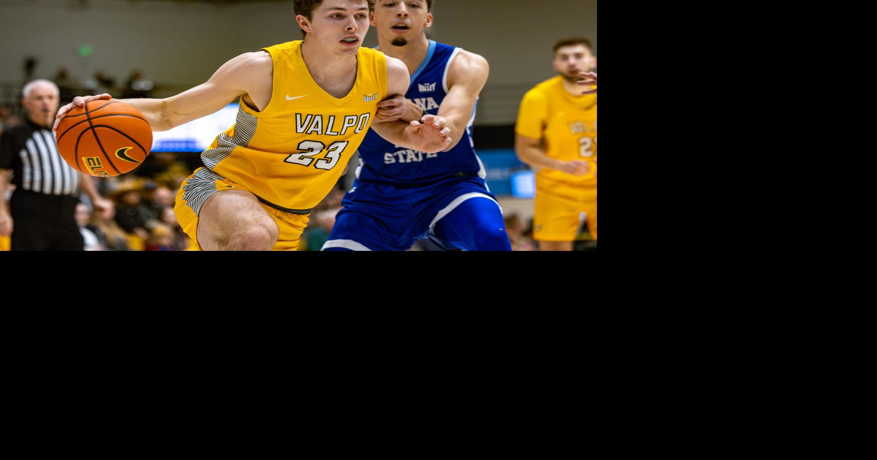 Valpo men's basketball is officially back | Sports | valpotorch.com