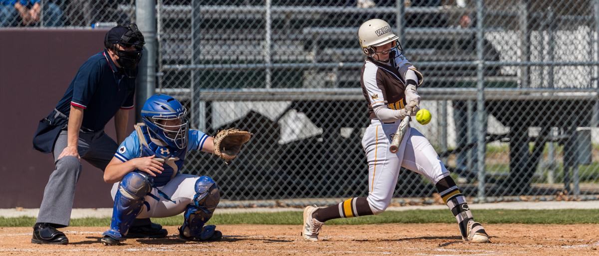 Softball drops series against Indiana State | Sports | valpotorch.com