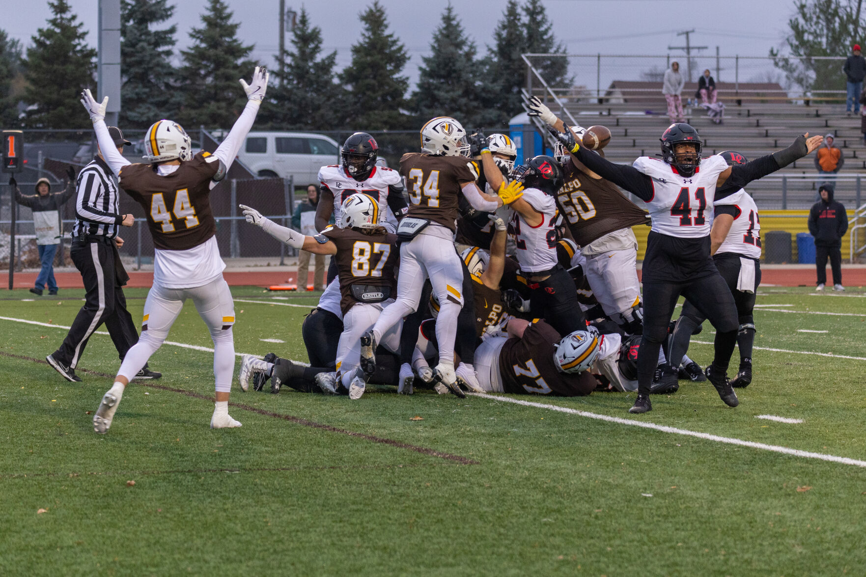 Valpo Athletics: Top moments from fall season | Sports | valpotorch.com