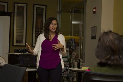 English, writing majors learn how to navigate job fairs to advantage ...