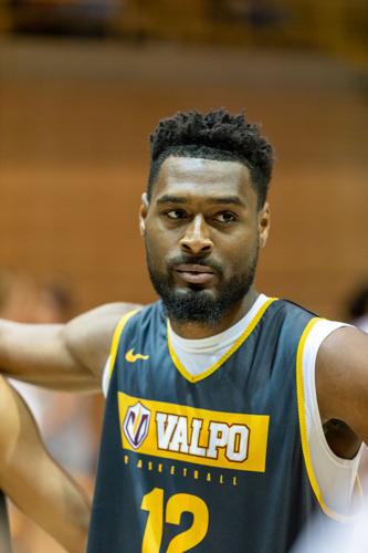 Kevion Taylor: Gallery 1 | Sports | valpotorch.com