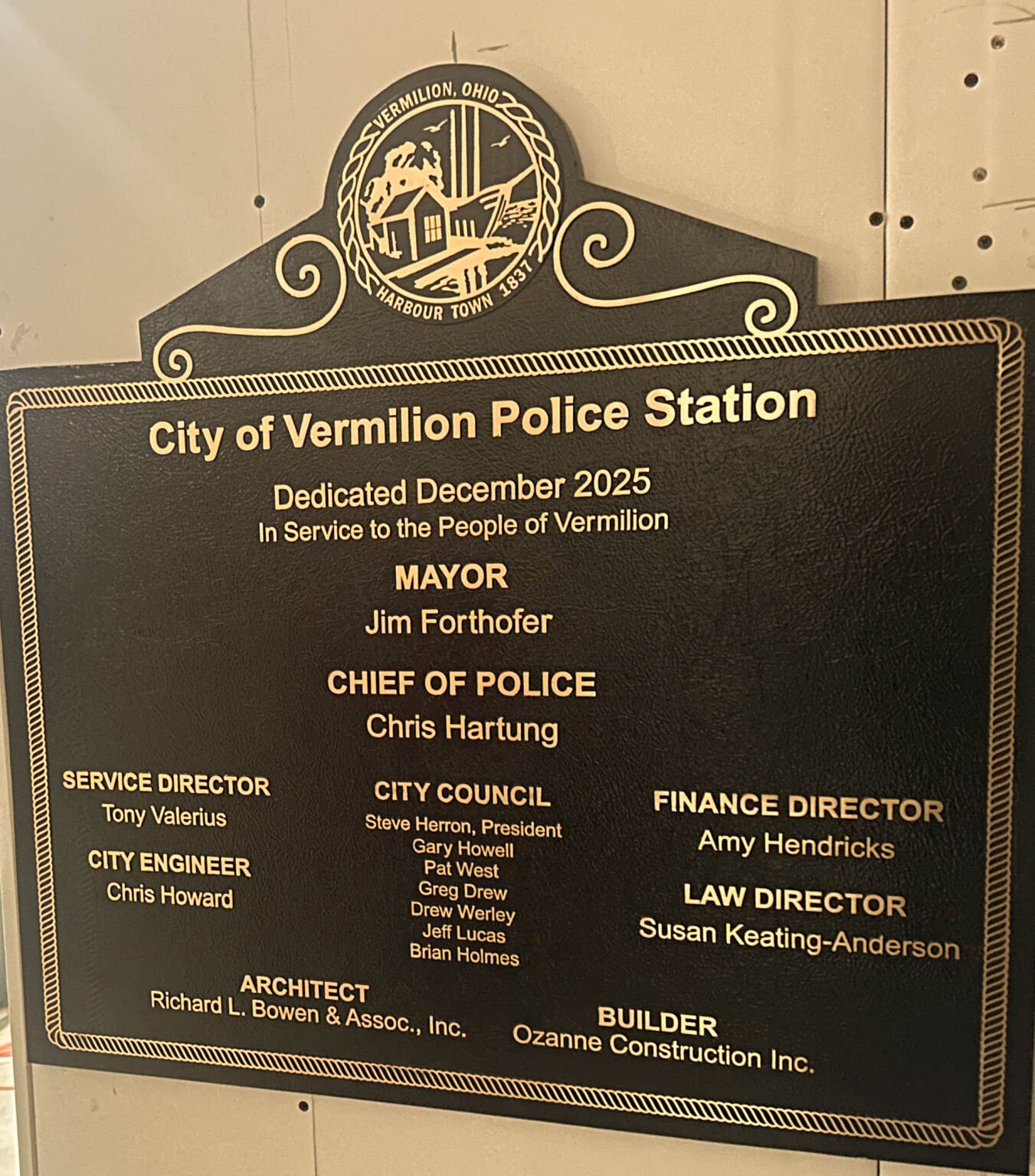 Topping Out & Plaque Hanging held for new Vermilion Police Station ...