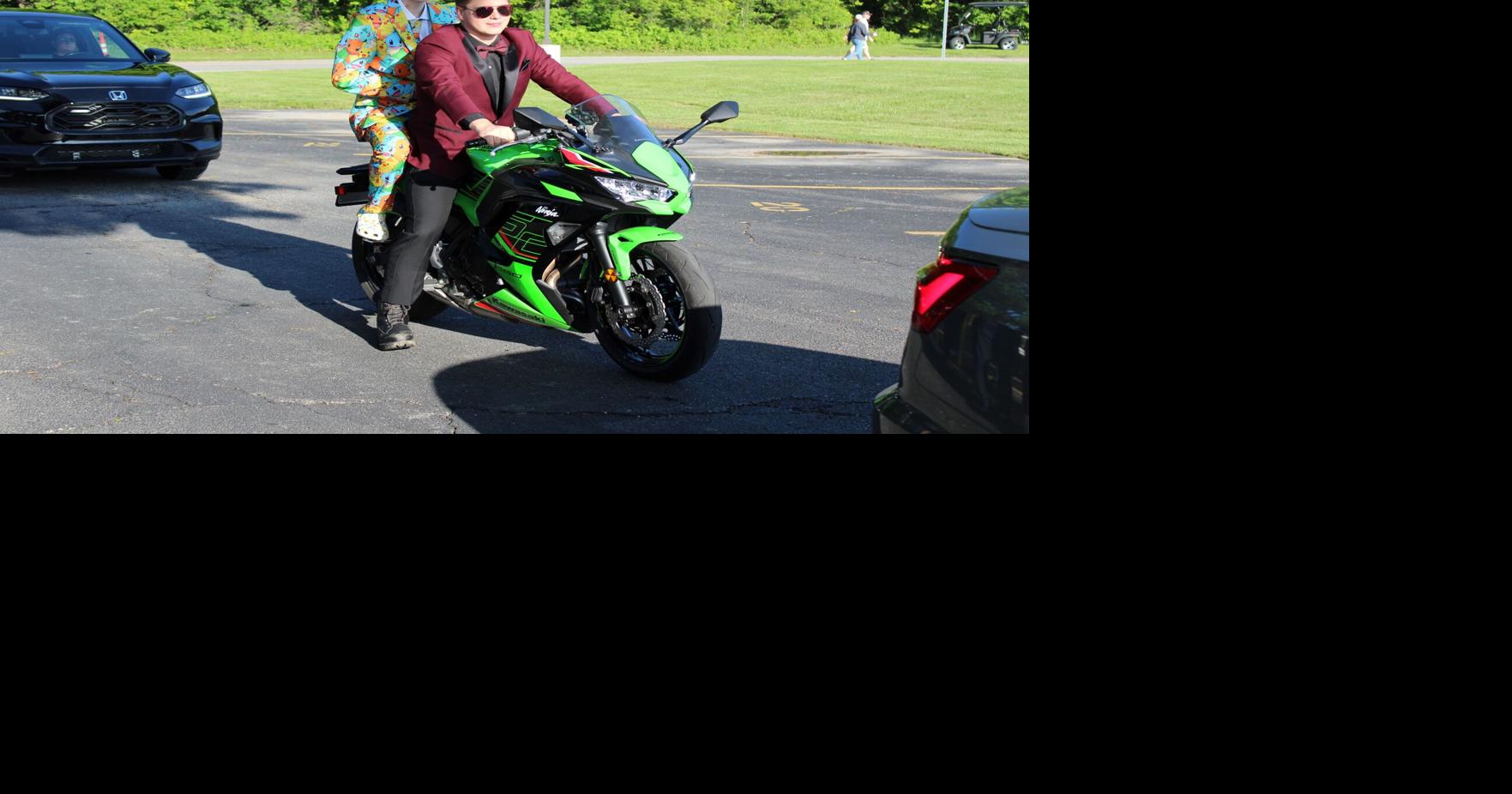 VHS Prom 6 | | vermilionphotojournal.com