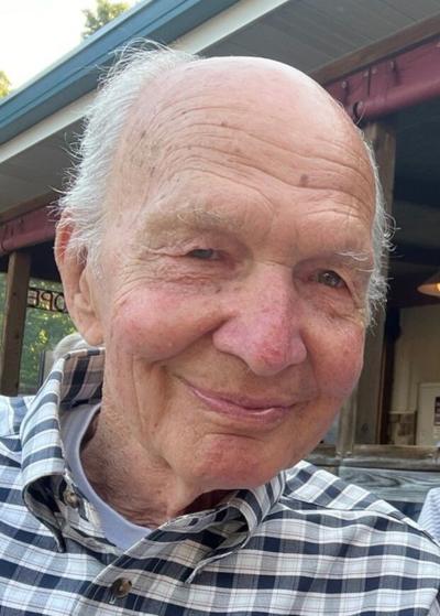 Robert Igoe | Obituaries | vermilionphotojournal.com