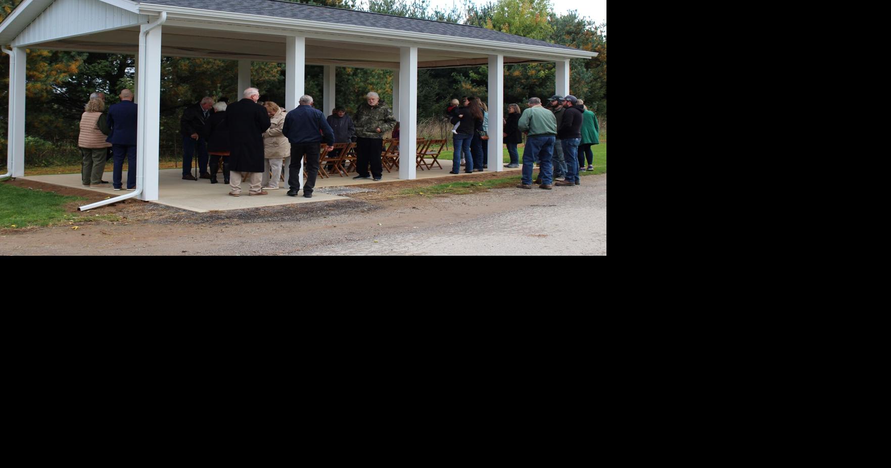 Maple Grove pavilion dedicated in honor of Loren Washburn | Community ...