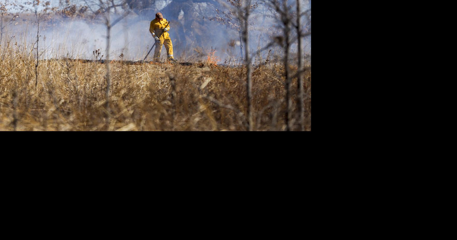 Dane County Parks burn Ice Age Trail prairies | Local News ...