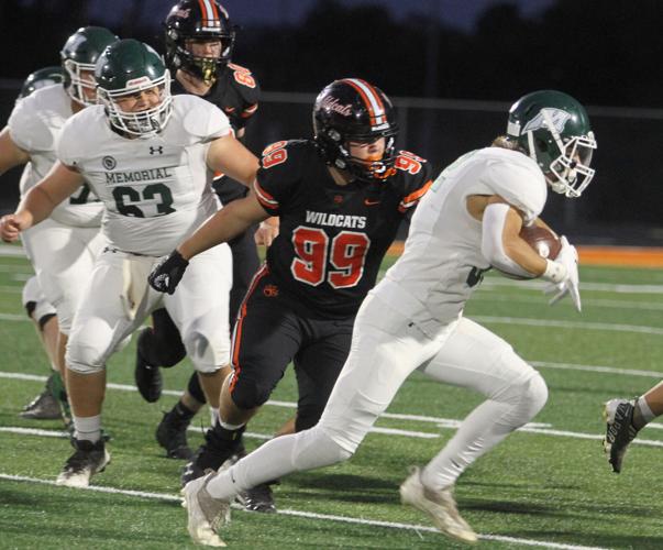 Football: Kaden Kittleson’s heroics stun Madison Memorial on homecoming ...