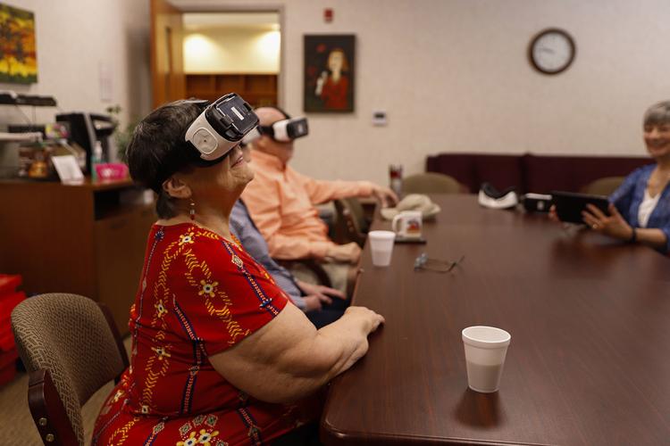 Verona senior center first in nation to adopt Rendever VR system ...