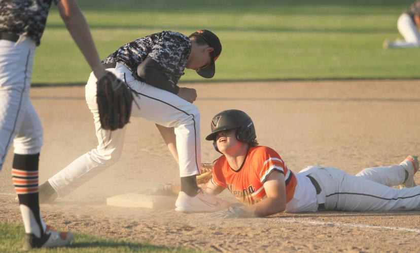 Baseball: Verona sweeps Oregon to move to 5-0 | Sports | veronapress.com
