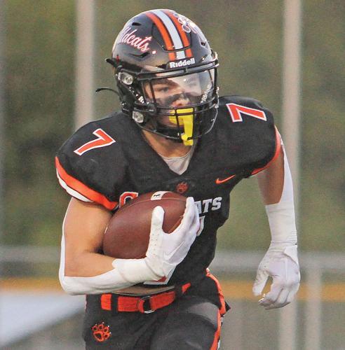 Football: Verona sneaks by Janesville Parker | Sports | veronapress.com