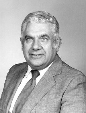 Roland Wally Luchsinger | Obituaries | veronapress.com