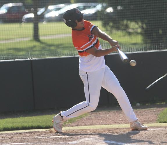 Baseball: Verona sweeps Oregon to move to 5-0 | Sports | veronapress.com