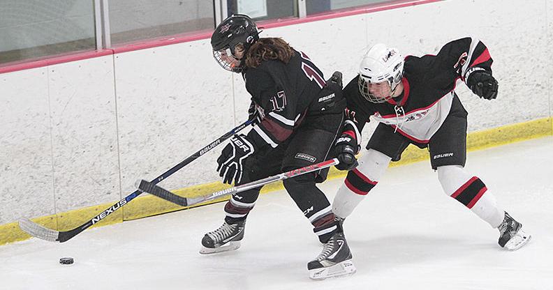Girls hockey: The eye of the Storm | Sports | veronapress.com