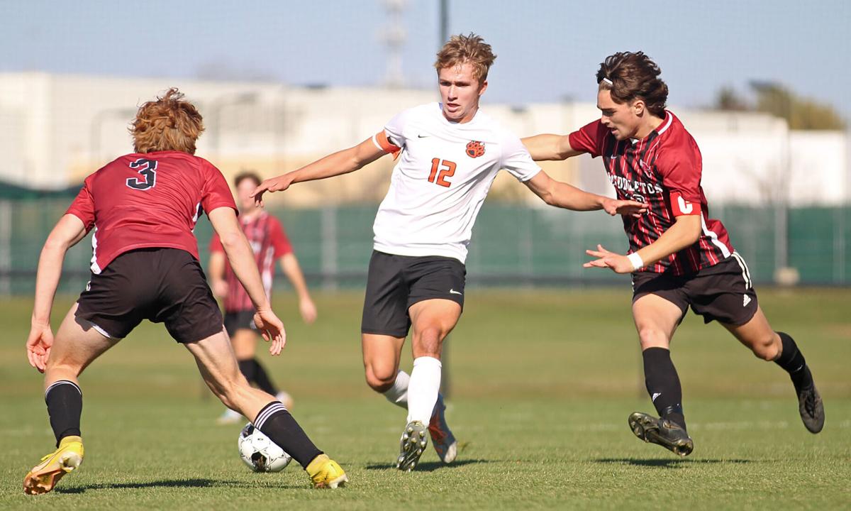 Boys soccer: Verona’s Connor Gage named WSCA Player of the Year ...