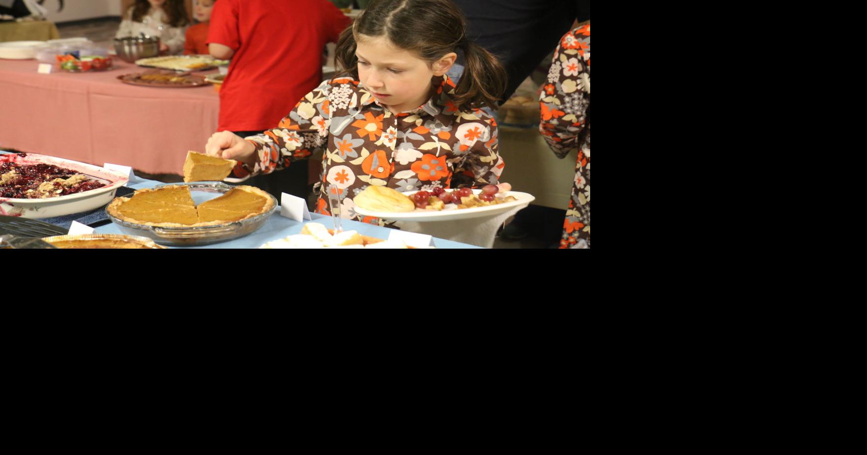 NCS class hosts early Thanksgiving | Archives | veronapress.com