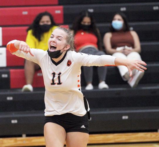 Volleyball: Verona's Claudia Bobb, Delaney McIntosh make Big Eight’s ...