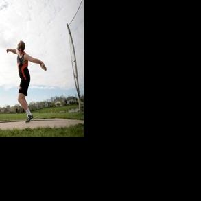 Track and field: Wildcats thrown for a loop | Sports | veronapress.com