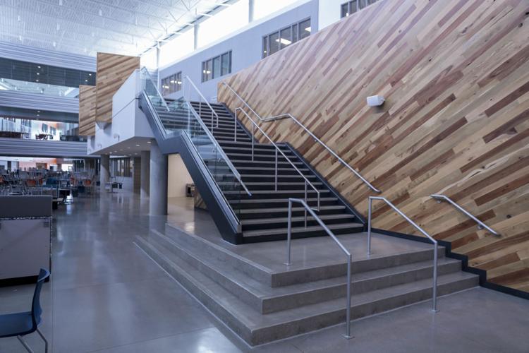 ‘A labor of love': New VAHS has collaborative spaces, state-of-the-art learning facilities ...