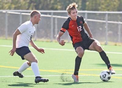 Boys soccer: Verona’s Connor Gage named Big Eight Player of the Year ...