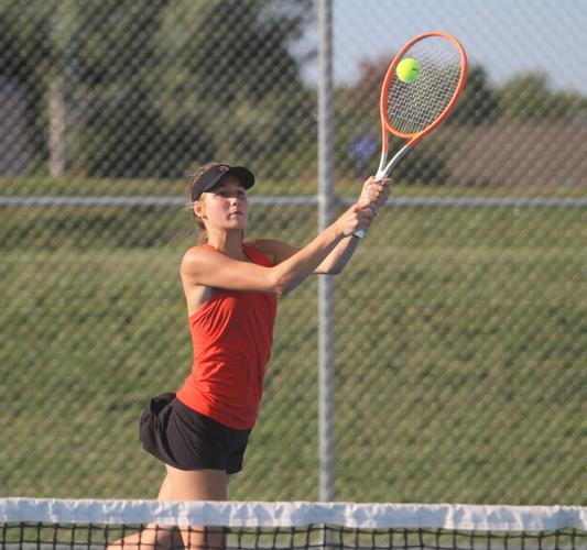 Girls tennis: Verona cruises by Janesville Craig, Sun Prairie East ...