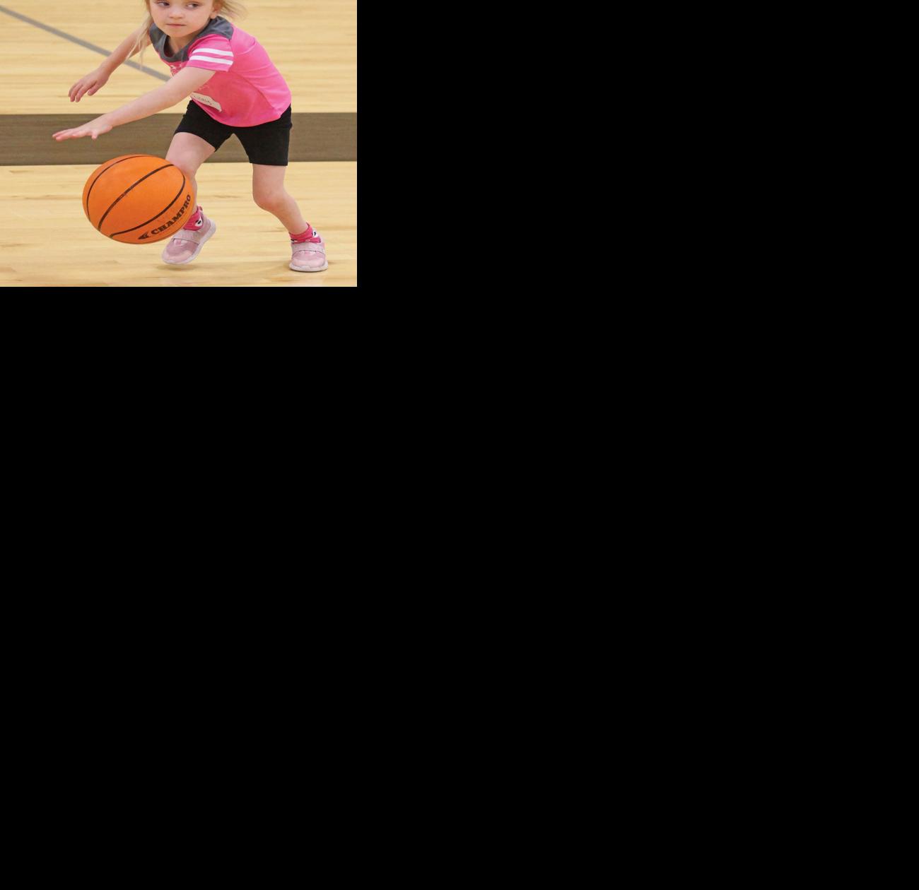 Girls basketball: Verona camp draws 200 players | Sports | veronapress.com