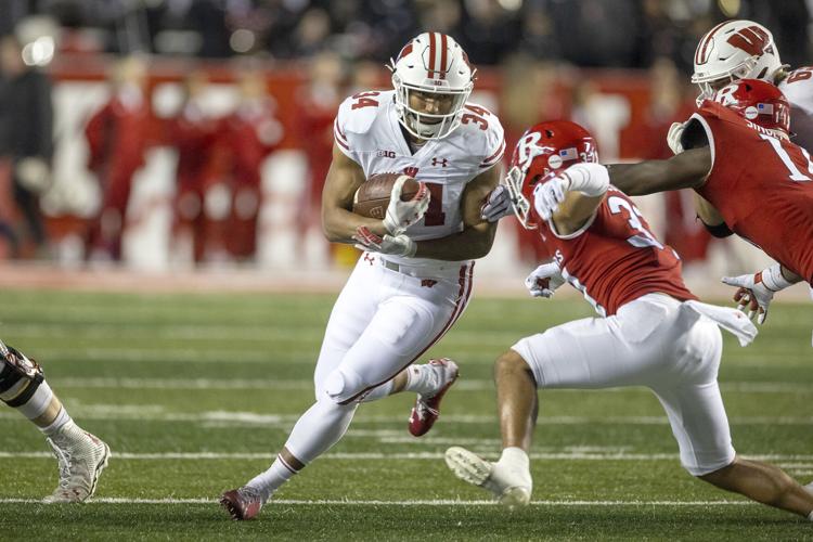 Football: Verona’s Jackson Acker embracing position change to fullback ...