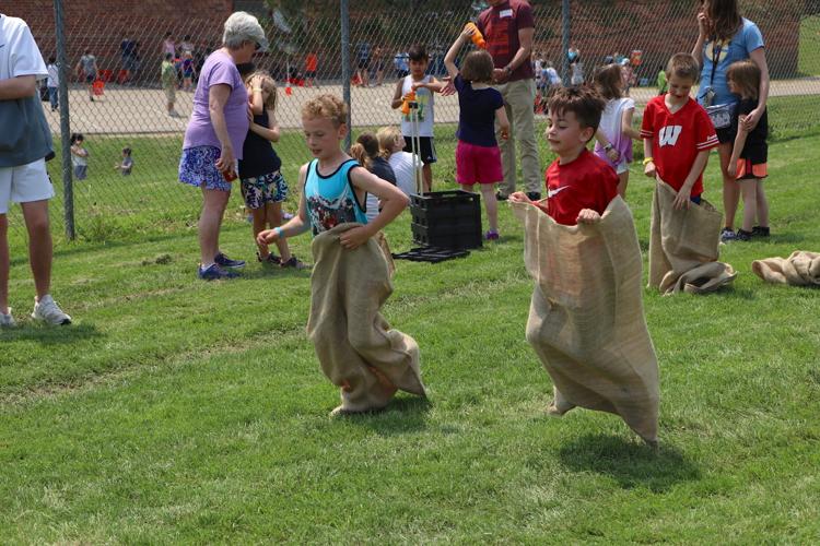CKCS students face off at field day | Education | veronapress.com
