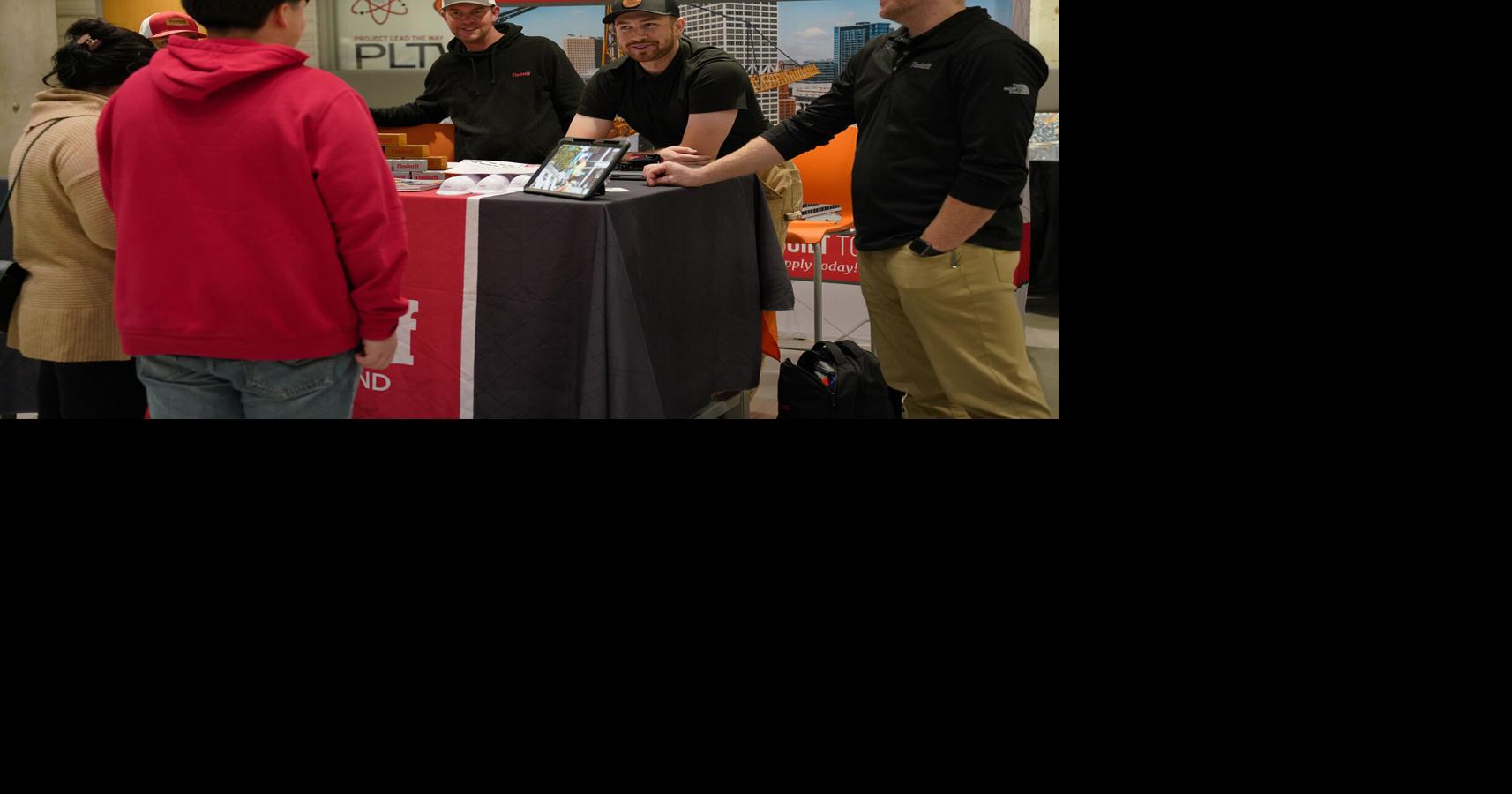 Exploring life’s pathways: VAHS holds first Career Expo | Local News | veronapress.com