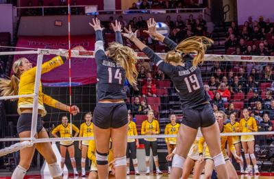 ISU volleyball falls victim to first sweep of conference play at Drake ...
