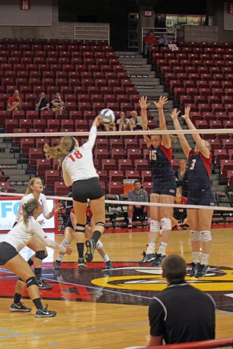 Redbirds douse the UIC Flames in 3-0 win | Sports | videtteonline.com