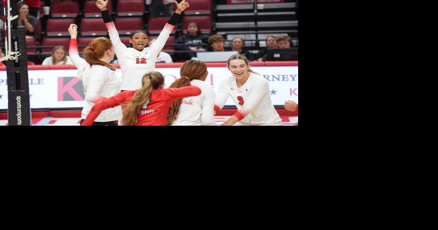 Rogers shines in loss to Cincinnati in the Linda Herman Tournament ...