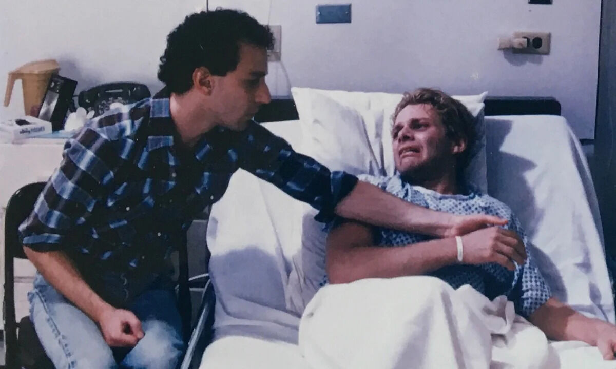 'Buddies' educates audience about the AIDS epidemic | Arts Life ...