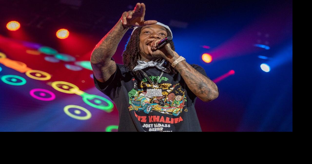 Wiz Khalifa rocks Bloomington in 'Good Trip' tour, brings slew of ...