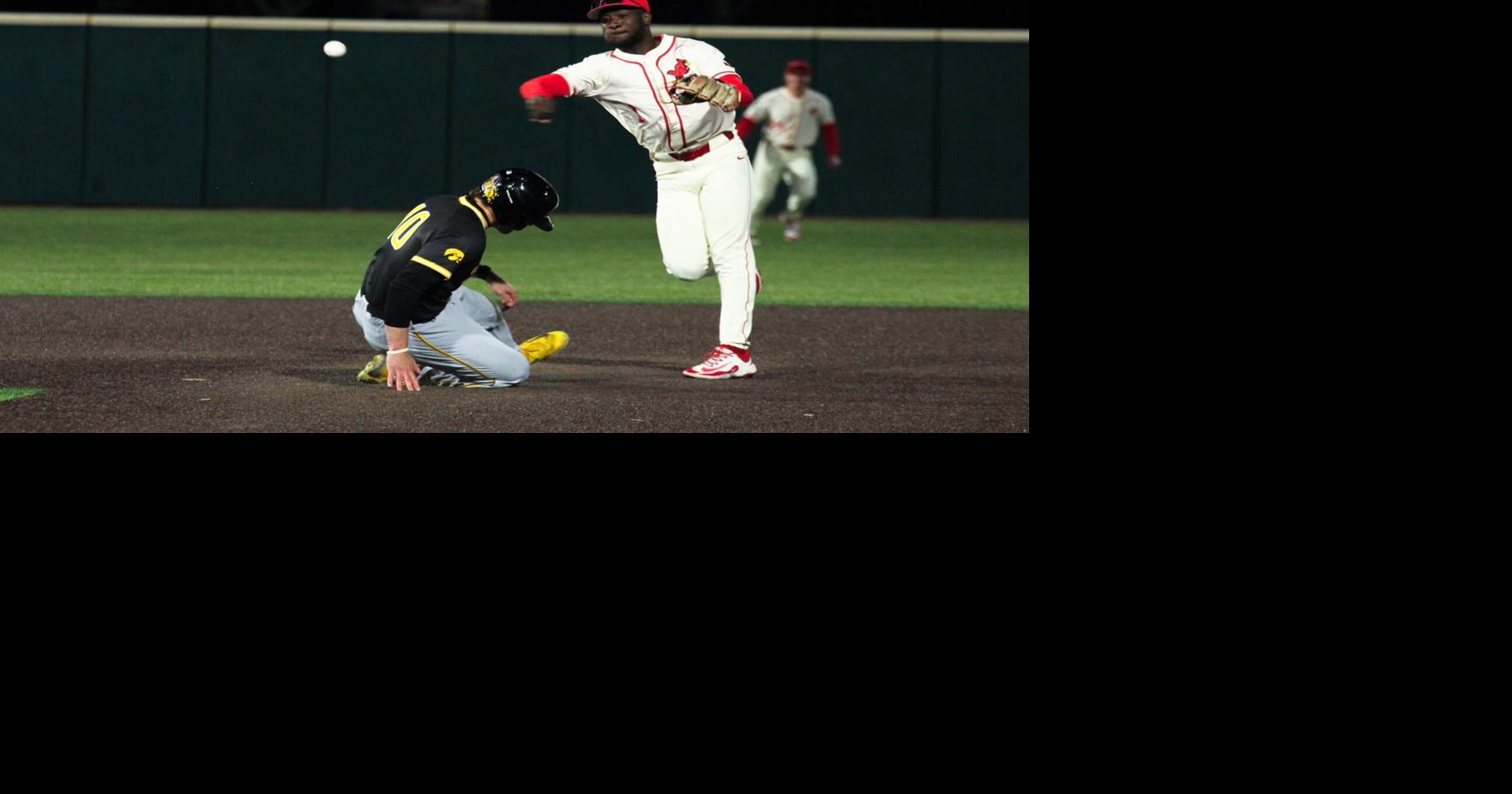 Illinois State baseball scores 10 runs in win over Iowa | Sports ...