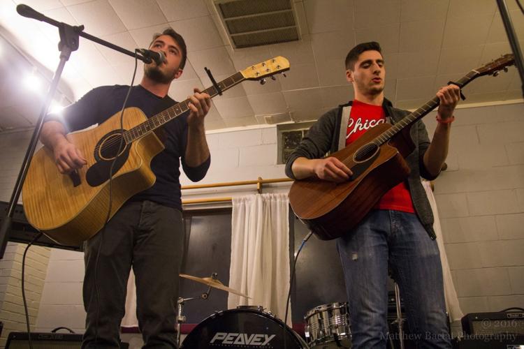 New blogger Jiles: Coffeehouse show provides jams | Blogs ...