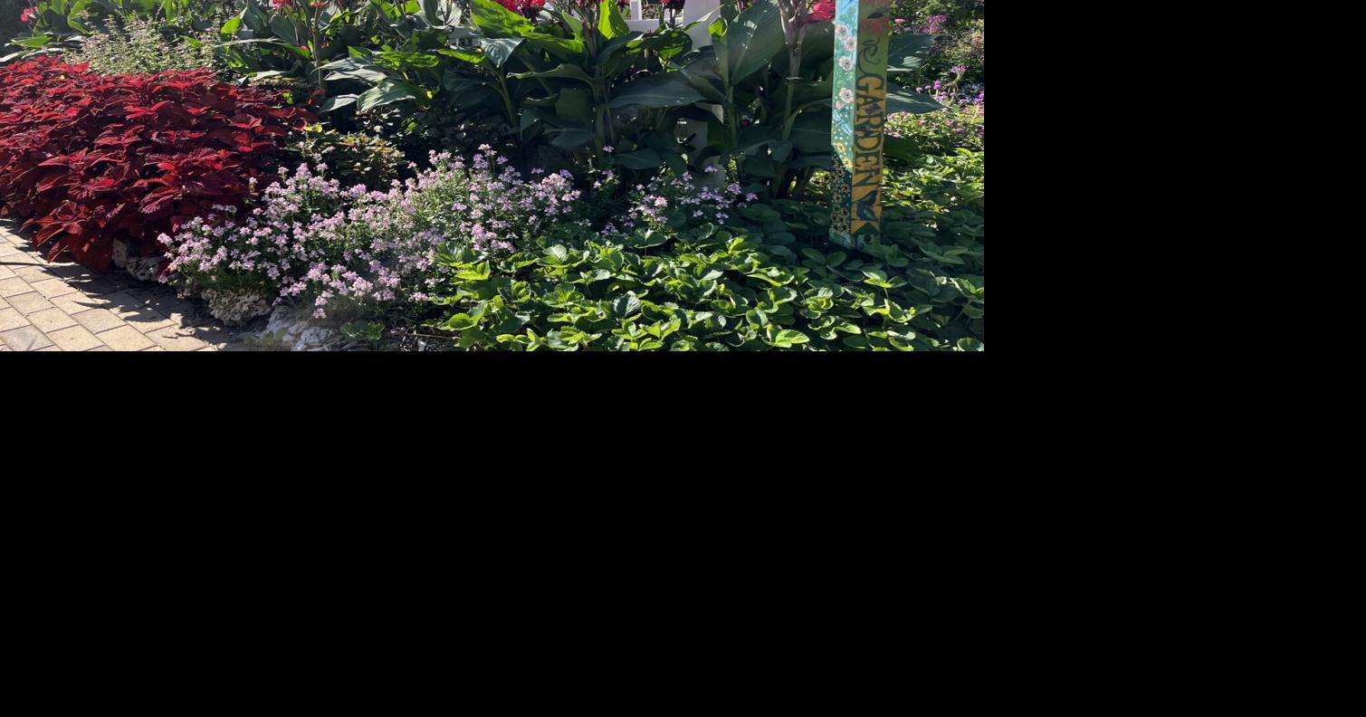ISU's Horticulture Center's annual plant sale returns through May 20 ...