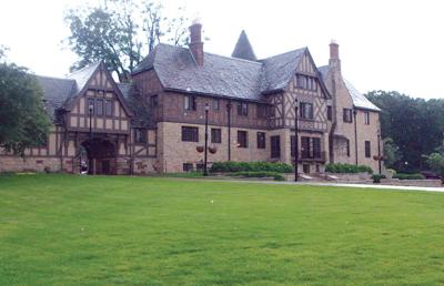 Historical Ewing Manor offers free tours every Monday through September ...