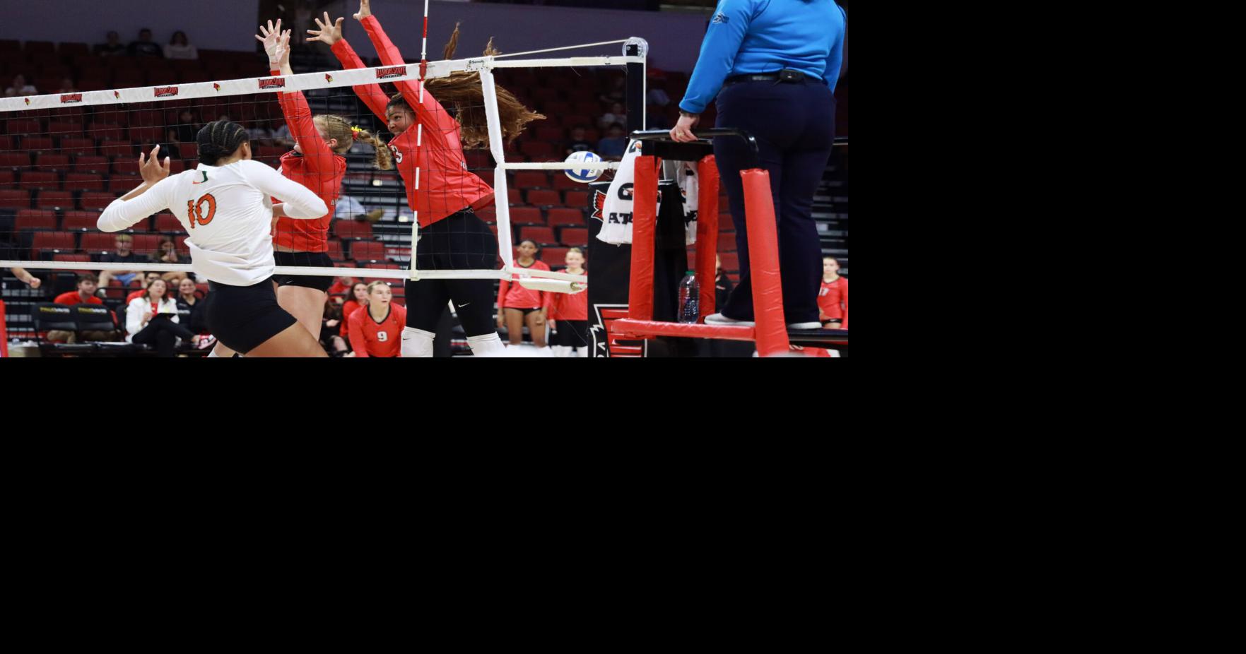 Illinois State volleyball stormed by the Hurricanes in first match of ...