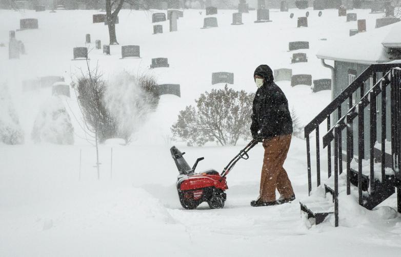 Gallery: February's Snowmageddon | Multimedia | videtteonline.com