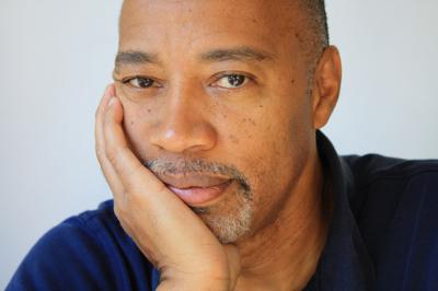 Chicago professor Warren addresses race, social construction in guest ...